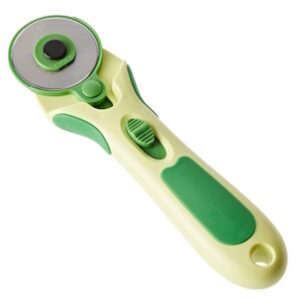 Top 10 Best Rotary Cutters for Quilting Projects - SewingWorker